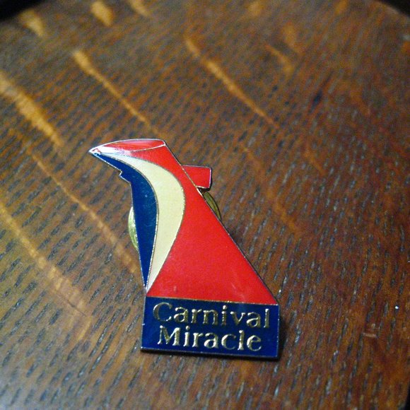 Carnival Cruise Lines | Accessories | Carnival Cruise Lines Ship ...
